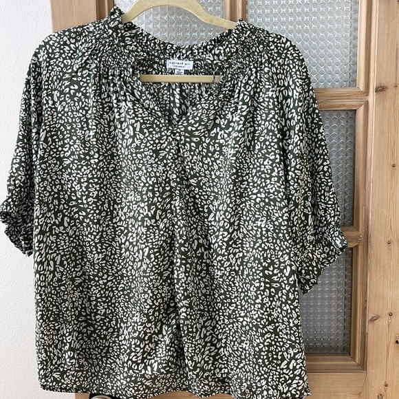 Current Air | Tops | Current Air Blouse | Poshmark